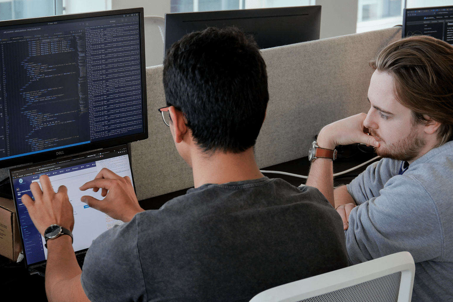 Comment devenir Data Analyst ? Formations, métier, salaire